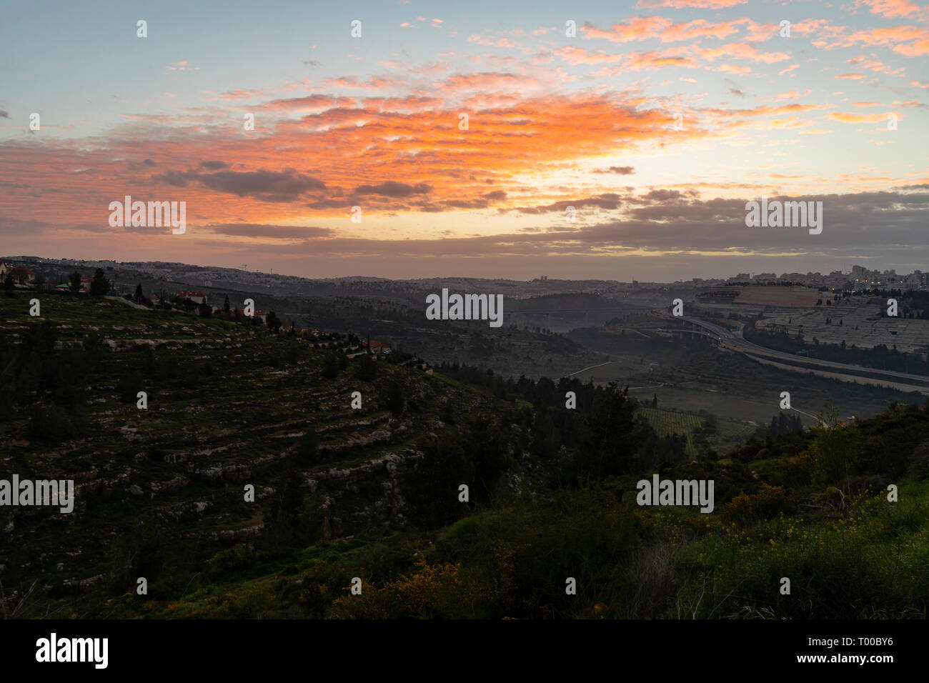 Sunrise over jerusalem hi-res stock photography and images - Alamy
