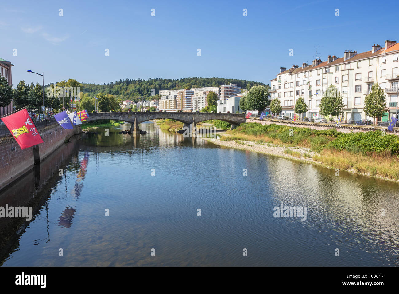 Flag of lorraine hi-res stock photography and images - Alamy
