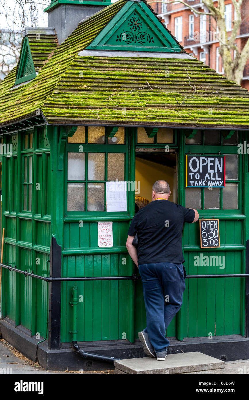London cabbies shelter hi-res stock photography and images - Alamy