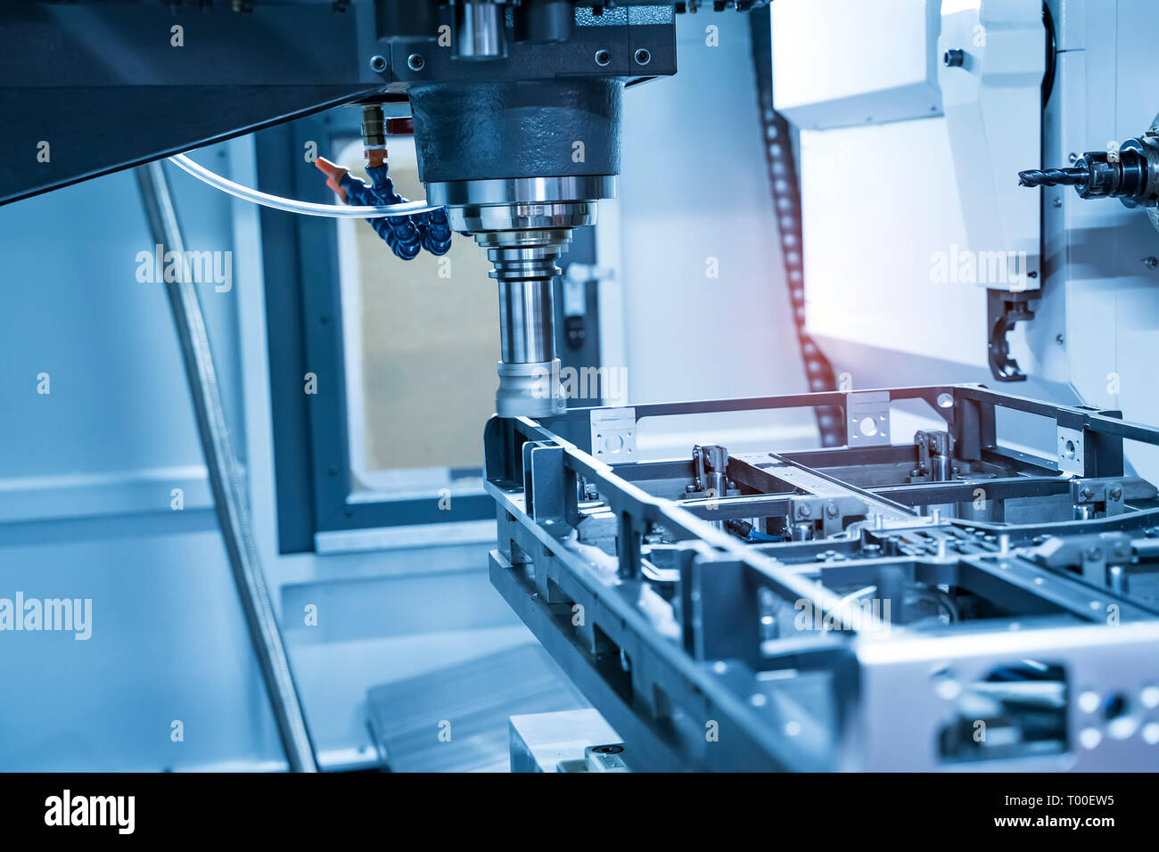 Turning workbench hi-res stock photography and images - Alamy