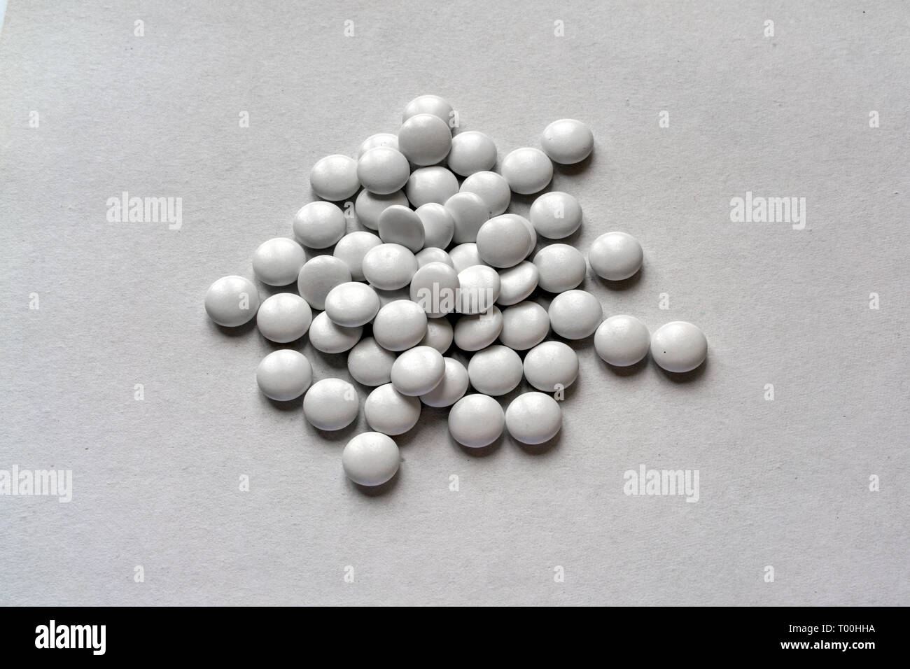 Medication pills set vector hi-res stock photography and images - Alamy