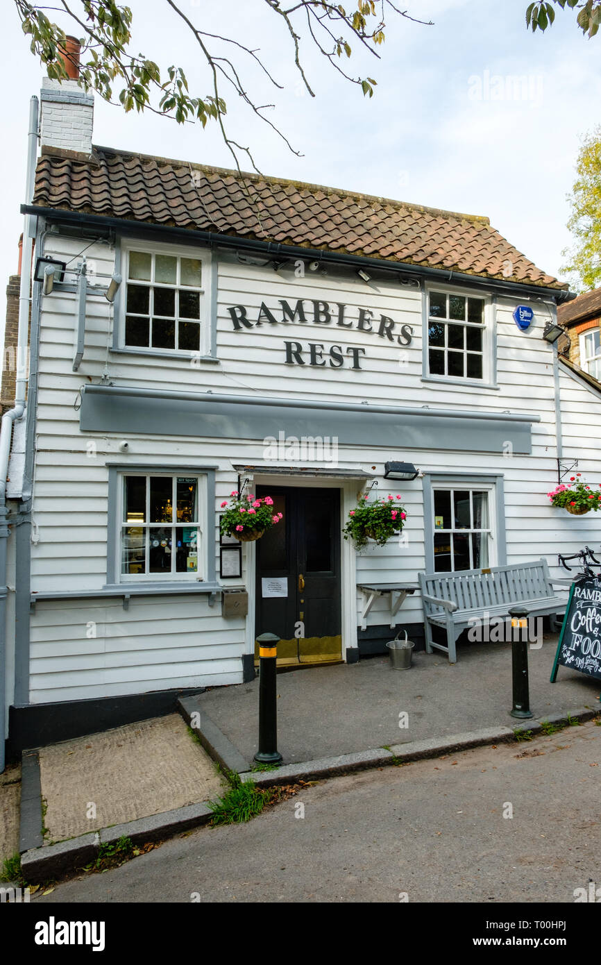 Chislehurst town sign hi-res stock photography and images - Alamy