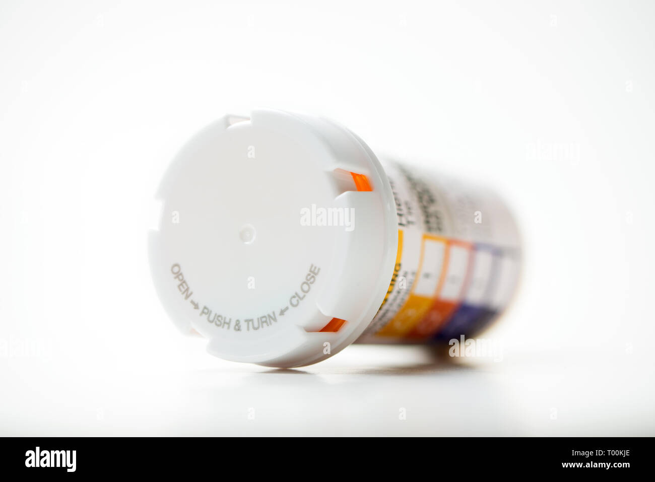 Drug container hi-res stock photography and images - Alamy