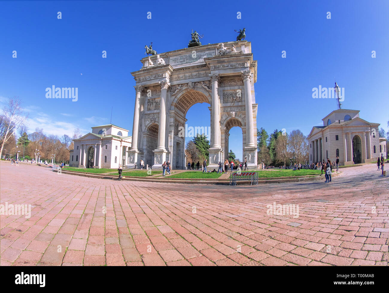 Peace arch park hi-res stock photography and images - Alamy