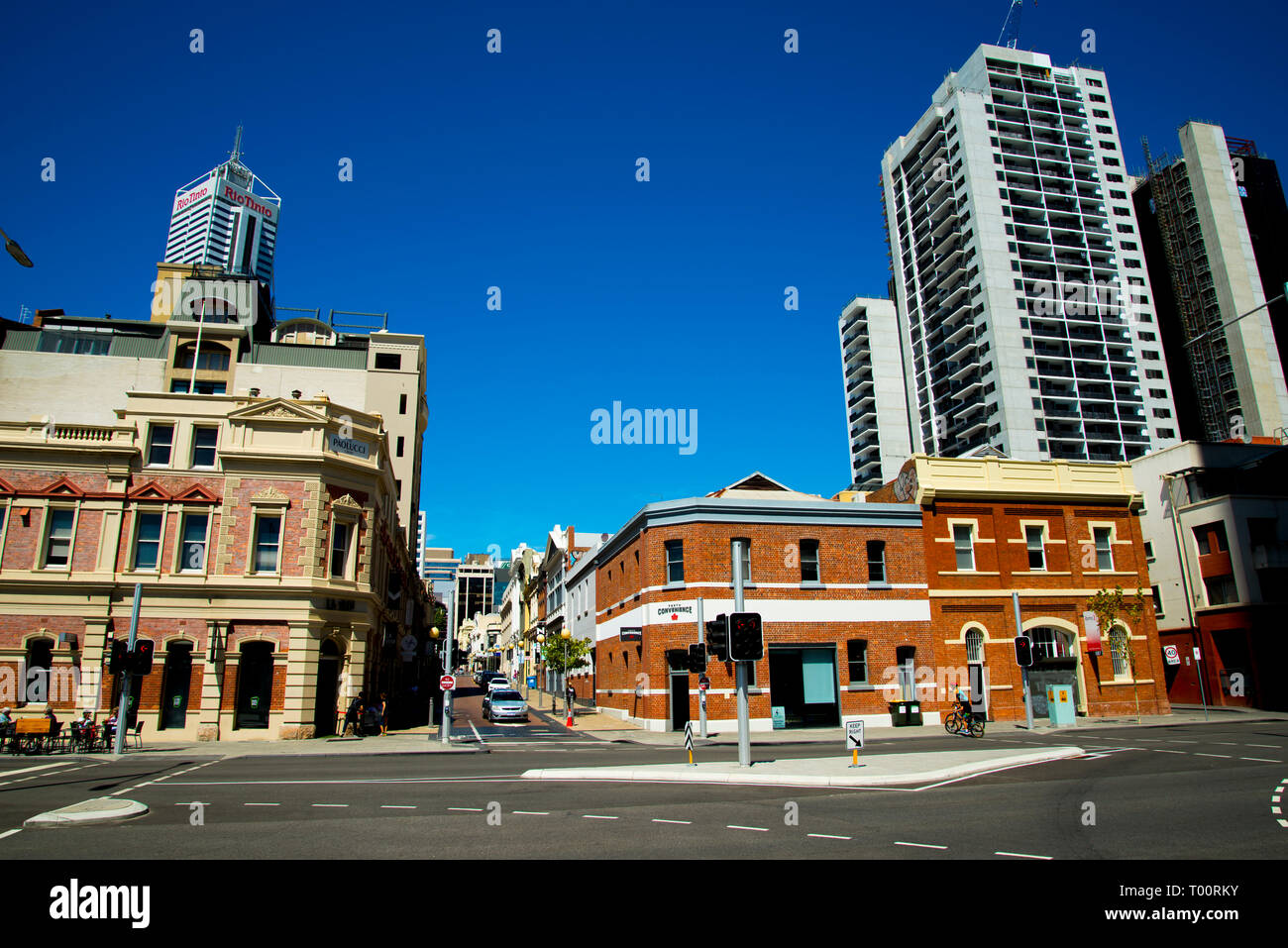 Wellington street perth hi-res stock photography and images - Alamy