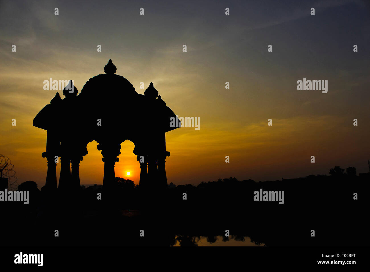 Black silhouette indian temple hi-res stock photography and images - Alamy