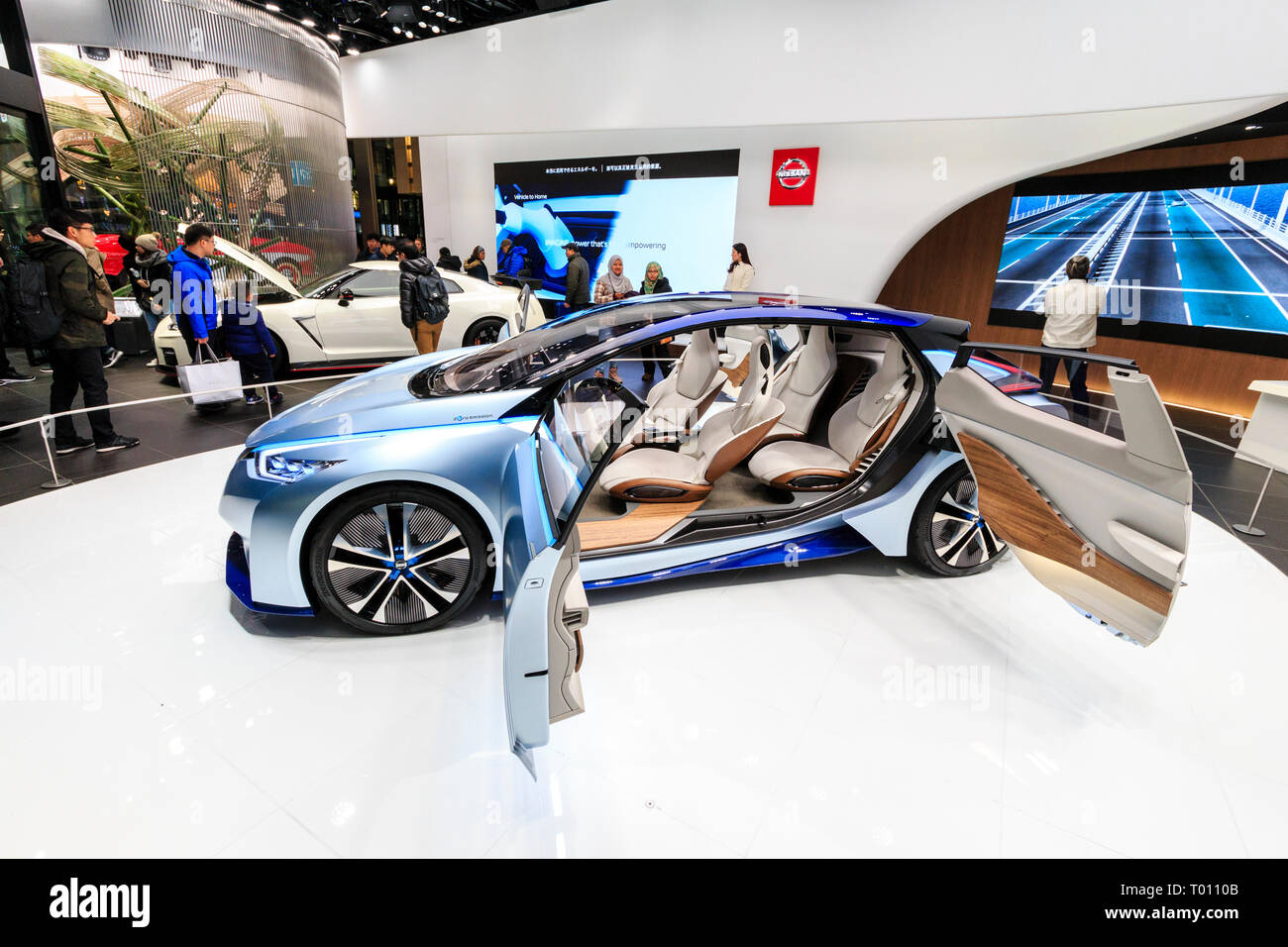 Nissan flagship showroom on the Ginza in Tokyo. Display of the concept ...