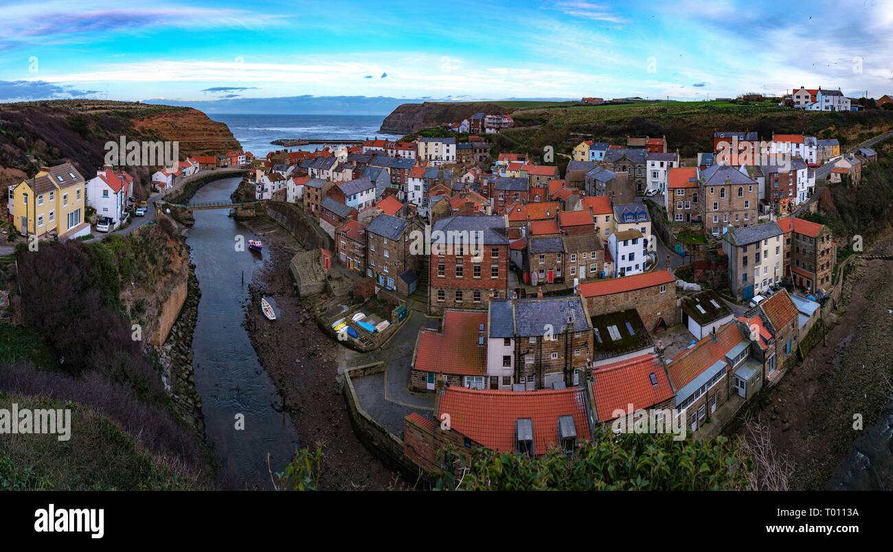 Yorkshire coast aerial hi-res stock photography and images - Alamy