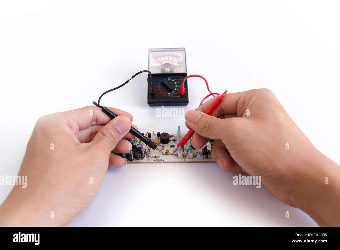 Red and black multimeter probes hi-res stock photography and images - Alamy
