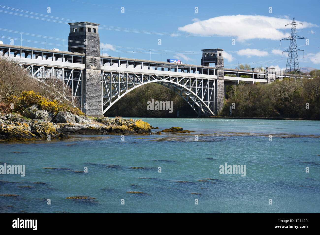 Britannia bridge hi-res stock photography and images - Alamy