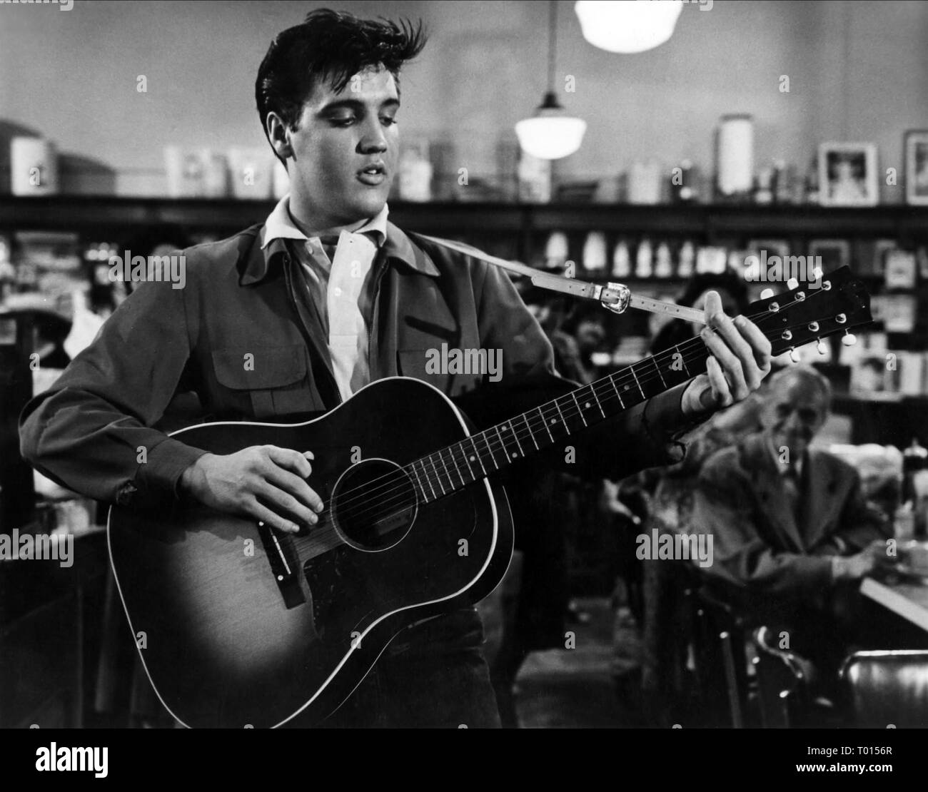 Elvis presley 1958 hi-res stock photography and images - Alamy