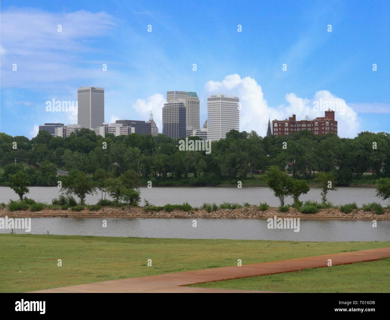 Arkansas River with Tulsa City skyline in the background, Oklahoma ...