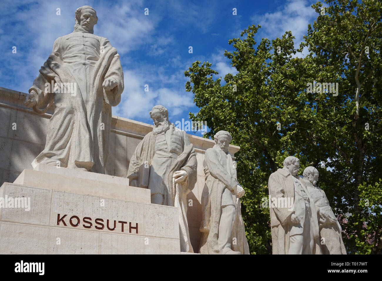 Lajos Kossuth Monument Statue in the Hungarian Parliament Budapest ...