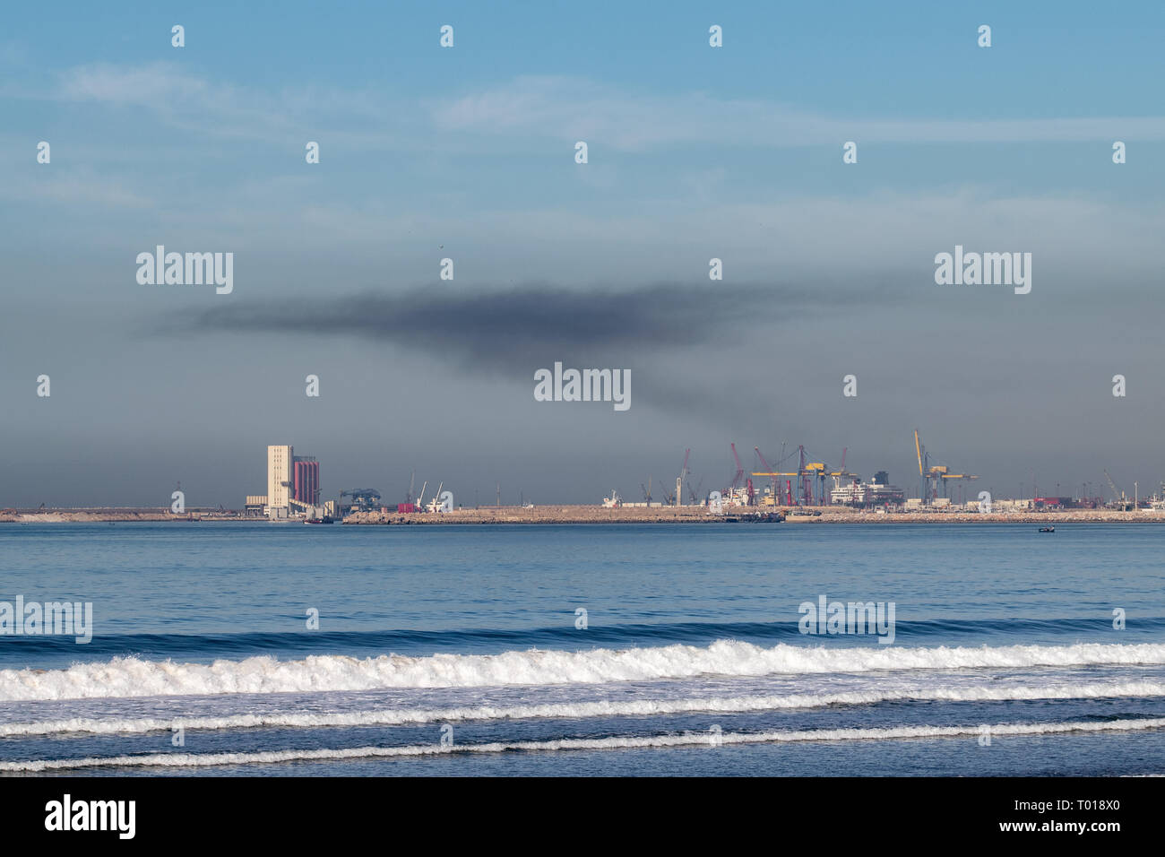 Agadir pollution hi-res stock photography and images - Alamy