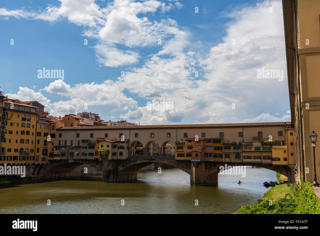 The Ponte Vecchio, a medieval stone closed-spandrel segmental arch ...