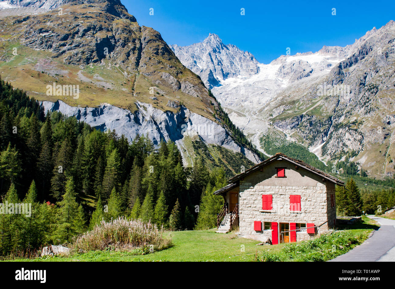 Western Alps are the western part of the Alpine range Stock Photo - Alamy