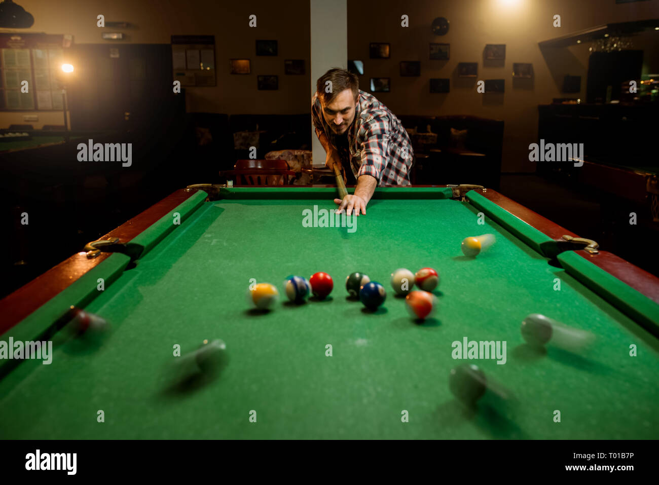 Billiard bar hi-res stock photography and images - Alamy