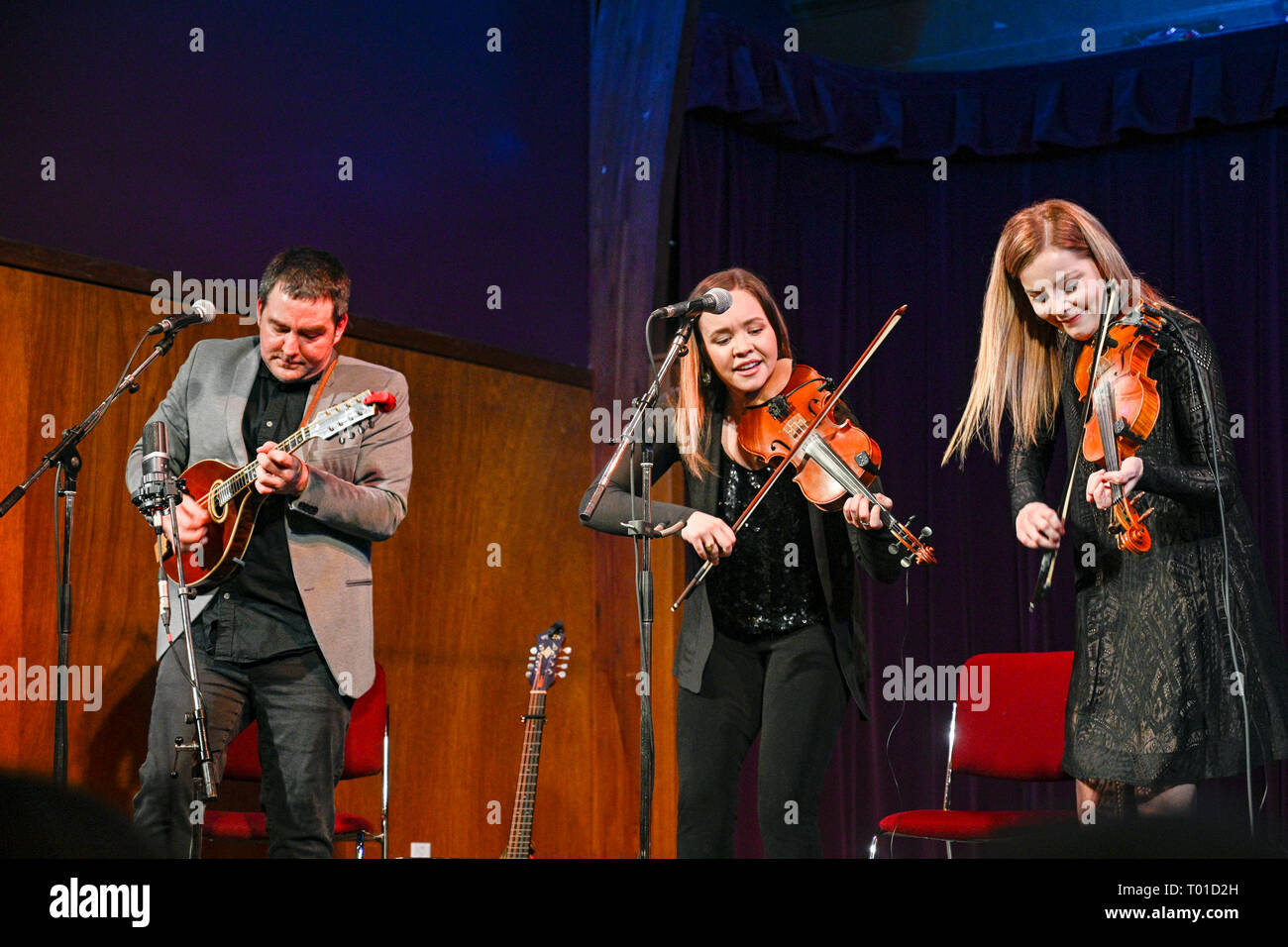 Cape Breton Celtic band Coig perform at Rogue Folk Club, Vancouver ...