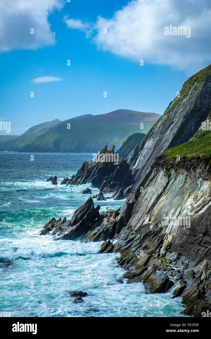 Coumeenoole Beach at the Slea Head Drive Stock Photo - Alamy