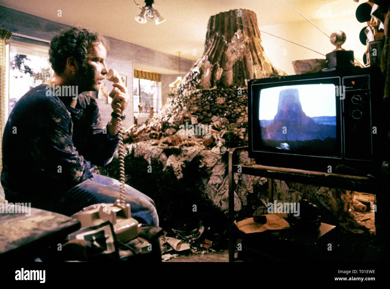 Close encounters of the third kind hi-res stock photography and images ...