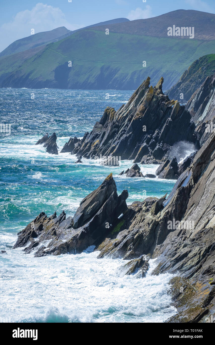 Coumeenoole Beach at the Slea Head Drive Stock Photo - Alamy
