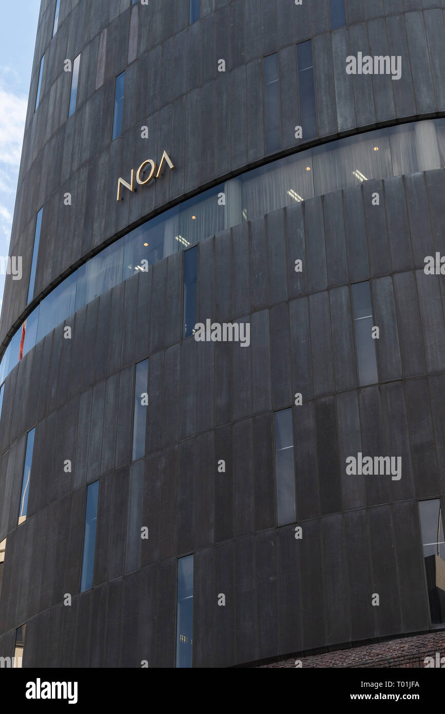 NOA Building, Minato-Ku, Tokyo, Japan. Designed by Seiichi Shirai ...