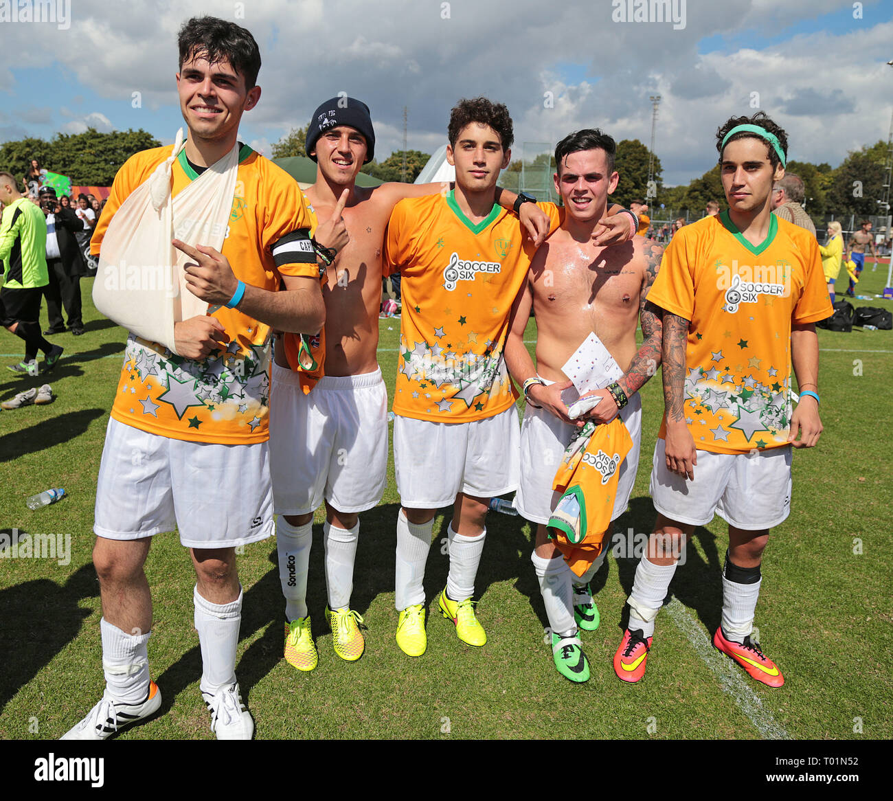 Beau brooks hi-res stock photography and images - Alamy