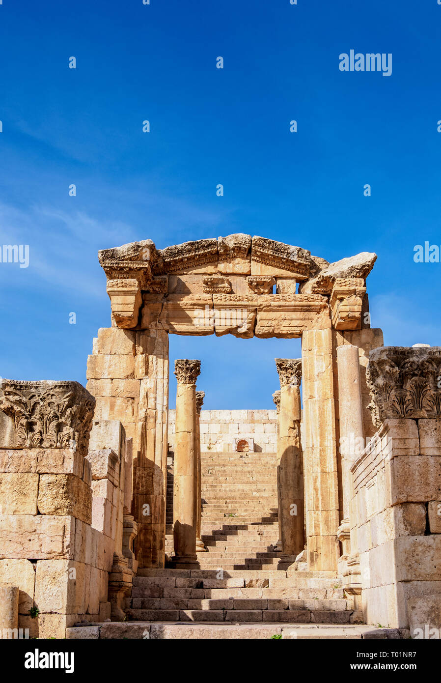 Jerash ruins hi-res stock photography and images - Alamy