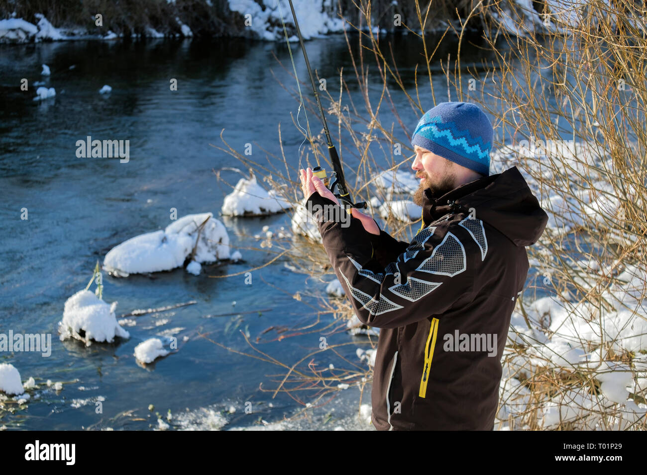 Fishing competition in winter hi-res stock photography and images - Alamy