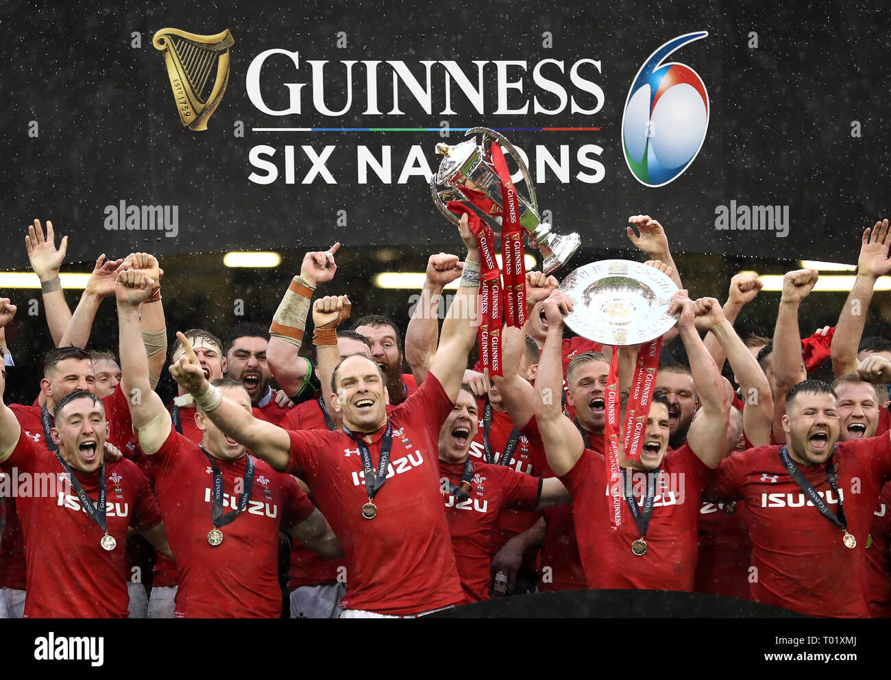 Six nations trophy lift hi-res stock photography and images - Alamy