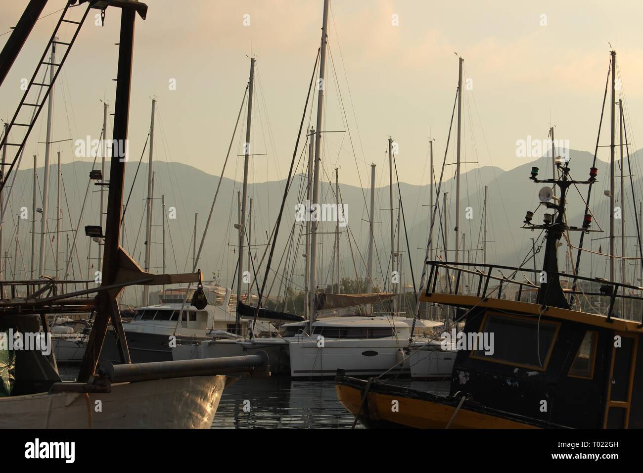 Early ships hi-res stock photography and images - Alamy