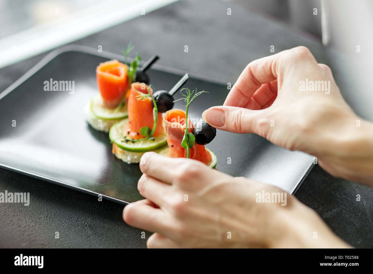 Raw fish appetizers hi-res stock photography and images - Alamy