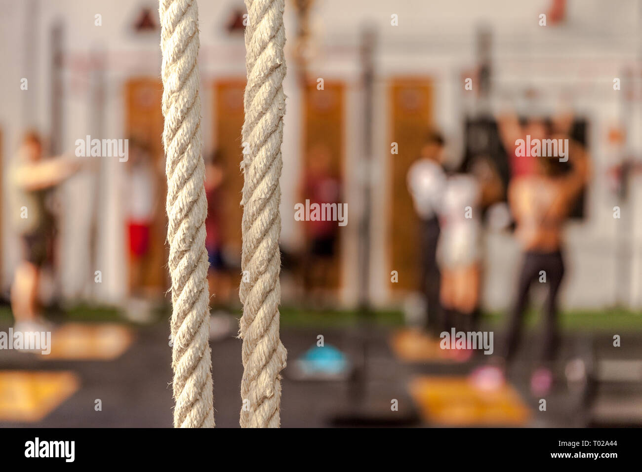 Crossfit workout indoors Stock Photo - Alamy