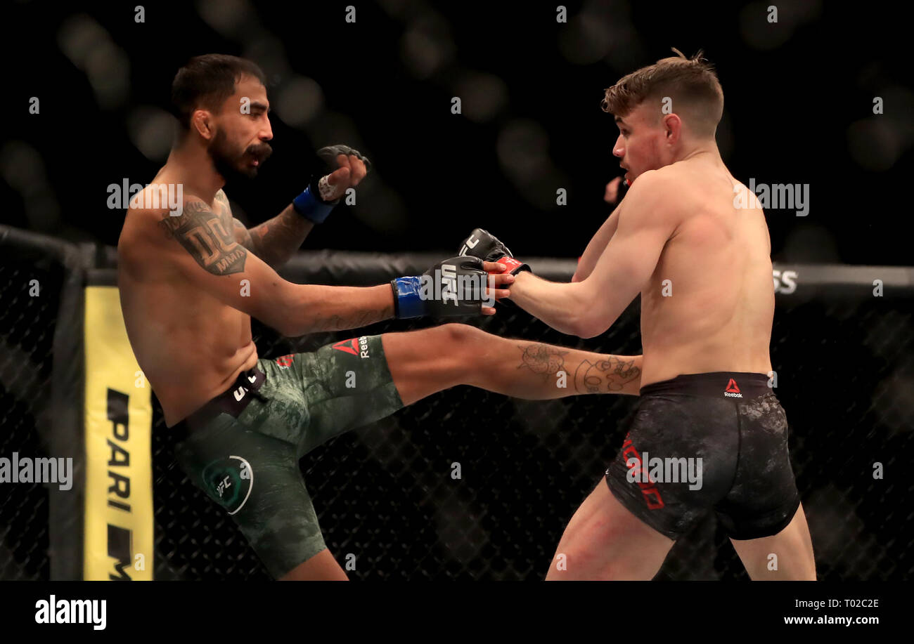 Bantamweight fight o2 arena hi-res stock photography and images - Alamy