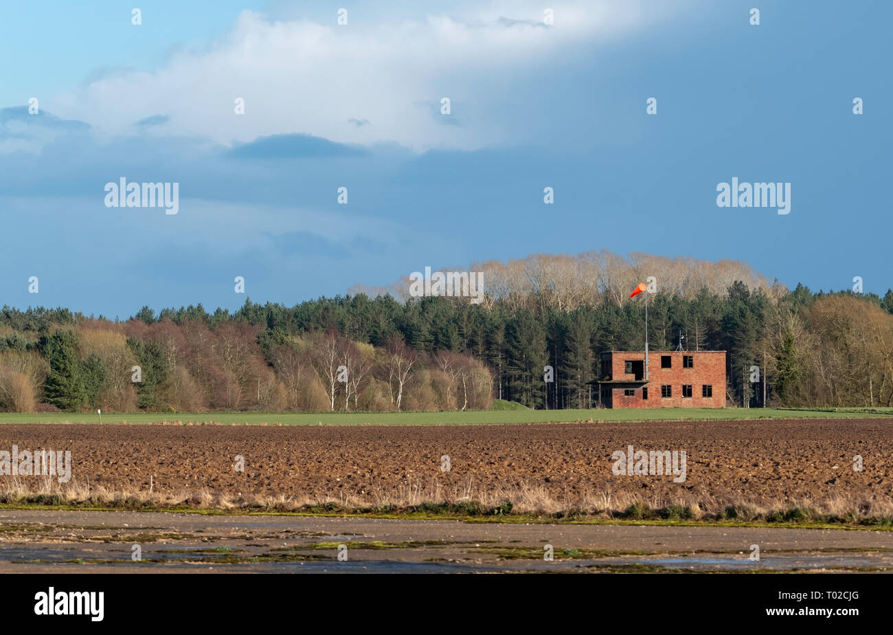 Control tower ww2 hi-res stock photography and images - Alamy