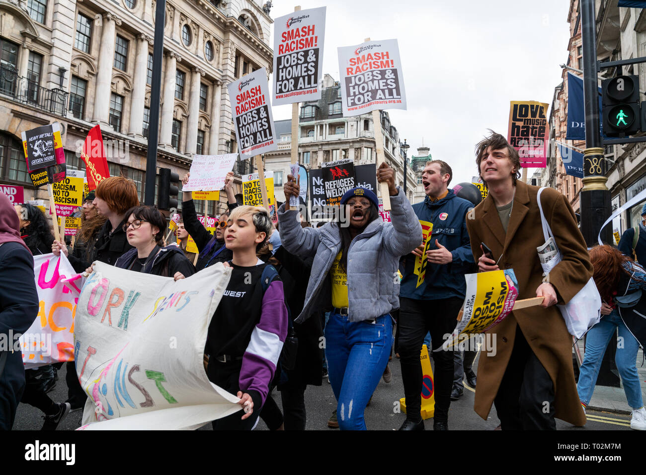 Black protest flags hi-res stock photography and images - Alamy