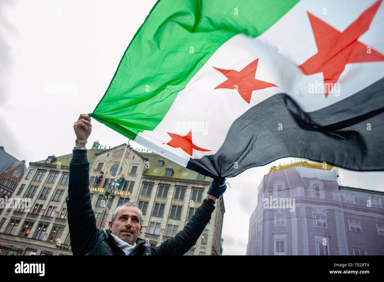Syrian revolution hi-res stock photography and images - Alamy