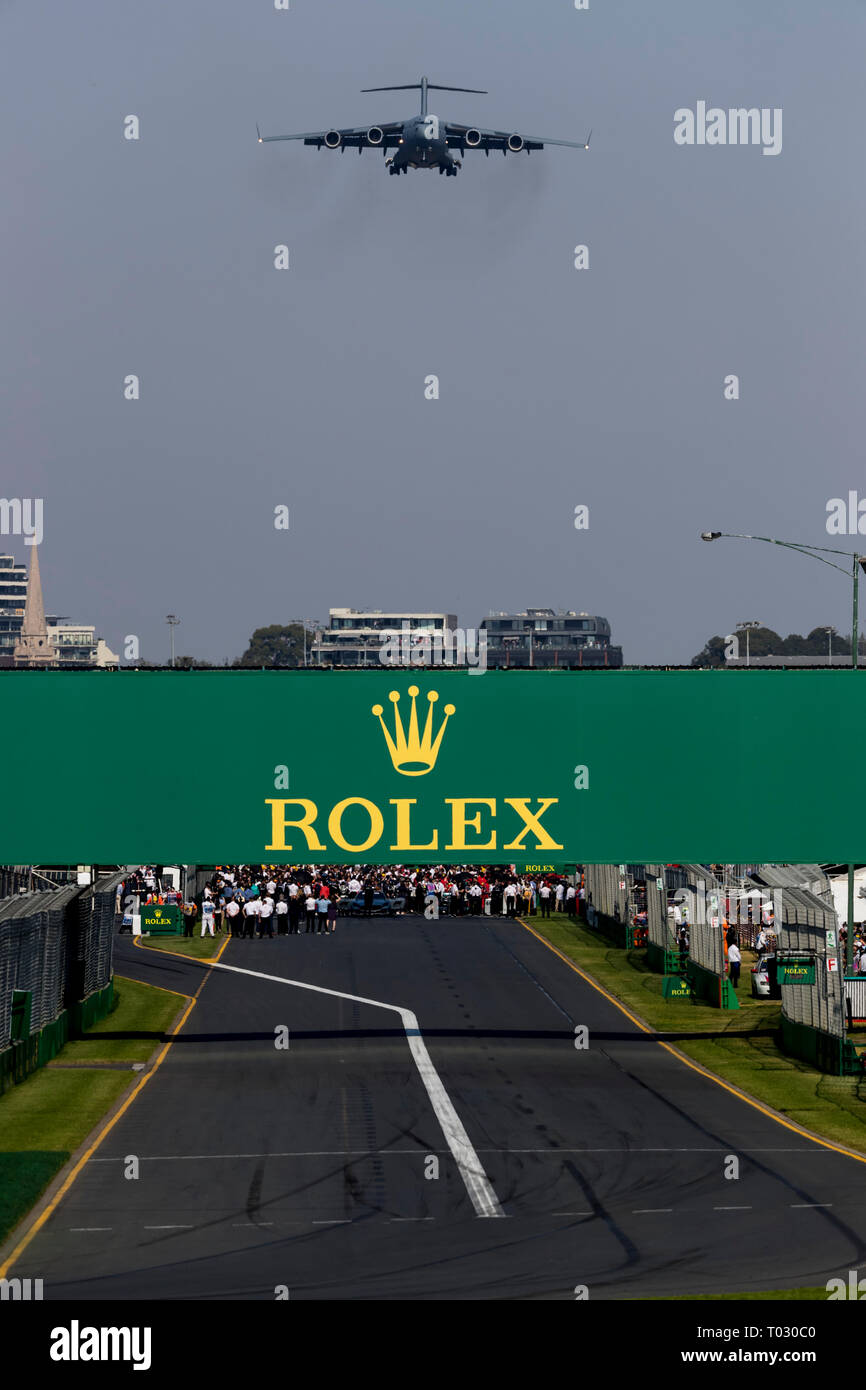 Formula one race start australia hi-res stock photography and images ...