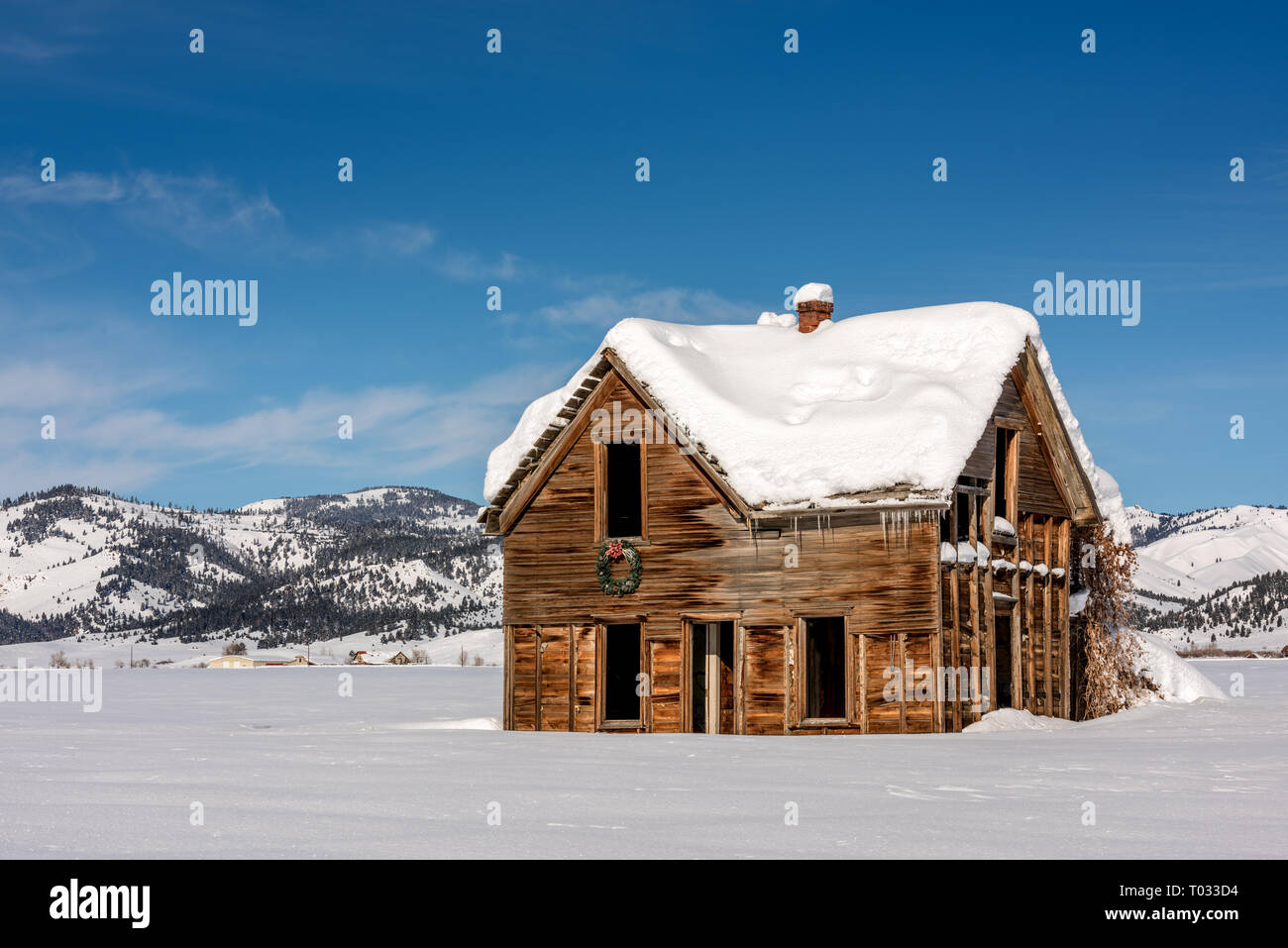 Old abandoned idaho homestead hi-res stock photography and images - Alamy