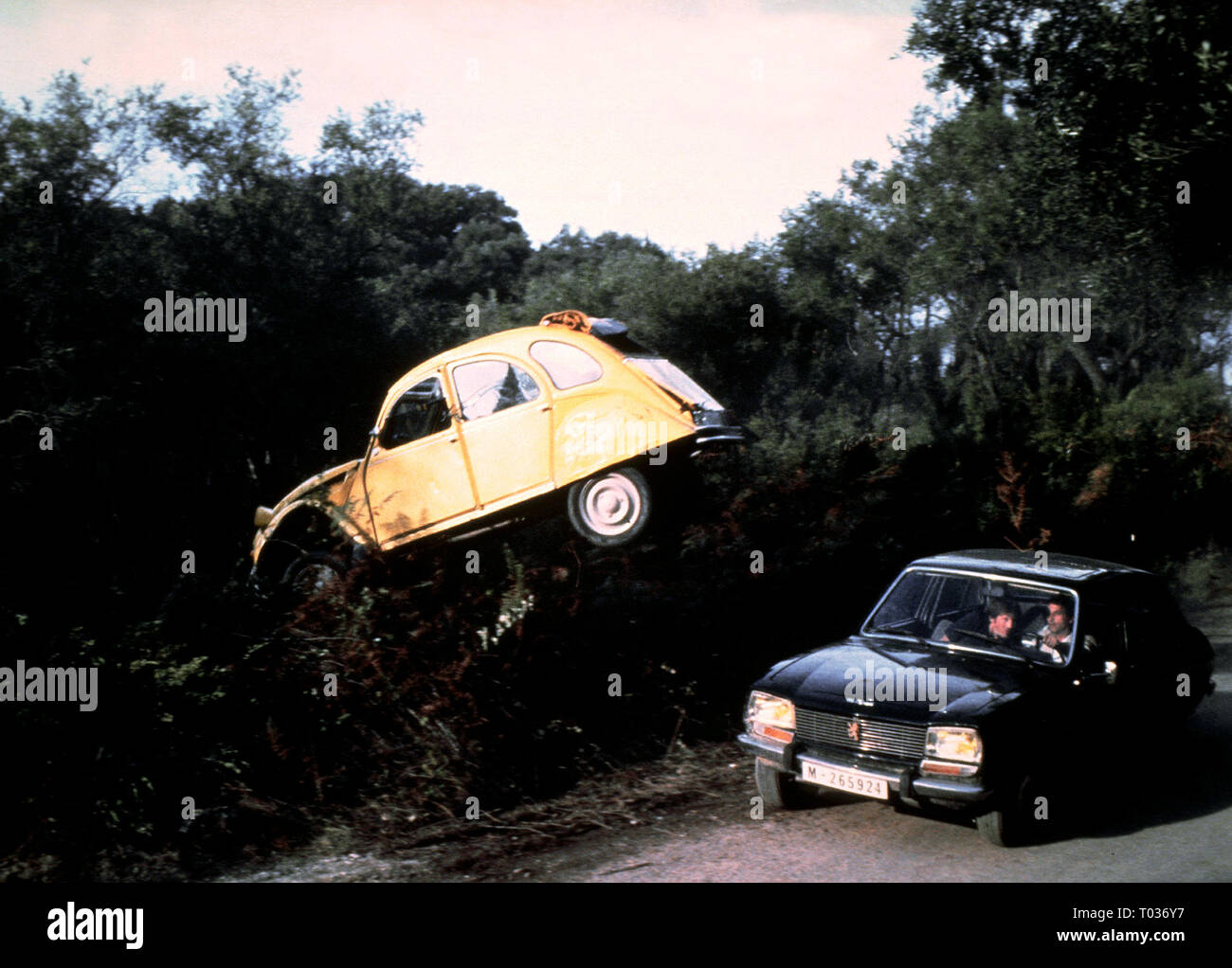 James Bond For Your Eyes Only High Resolution Stock Photography and ...