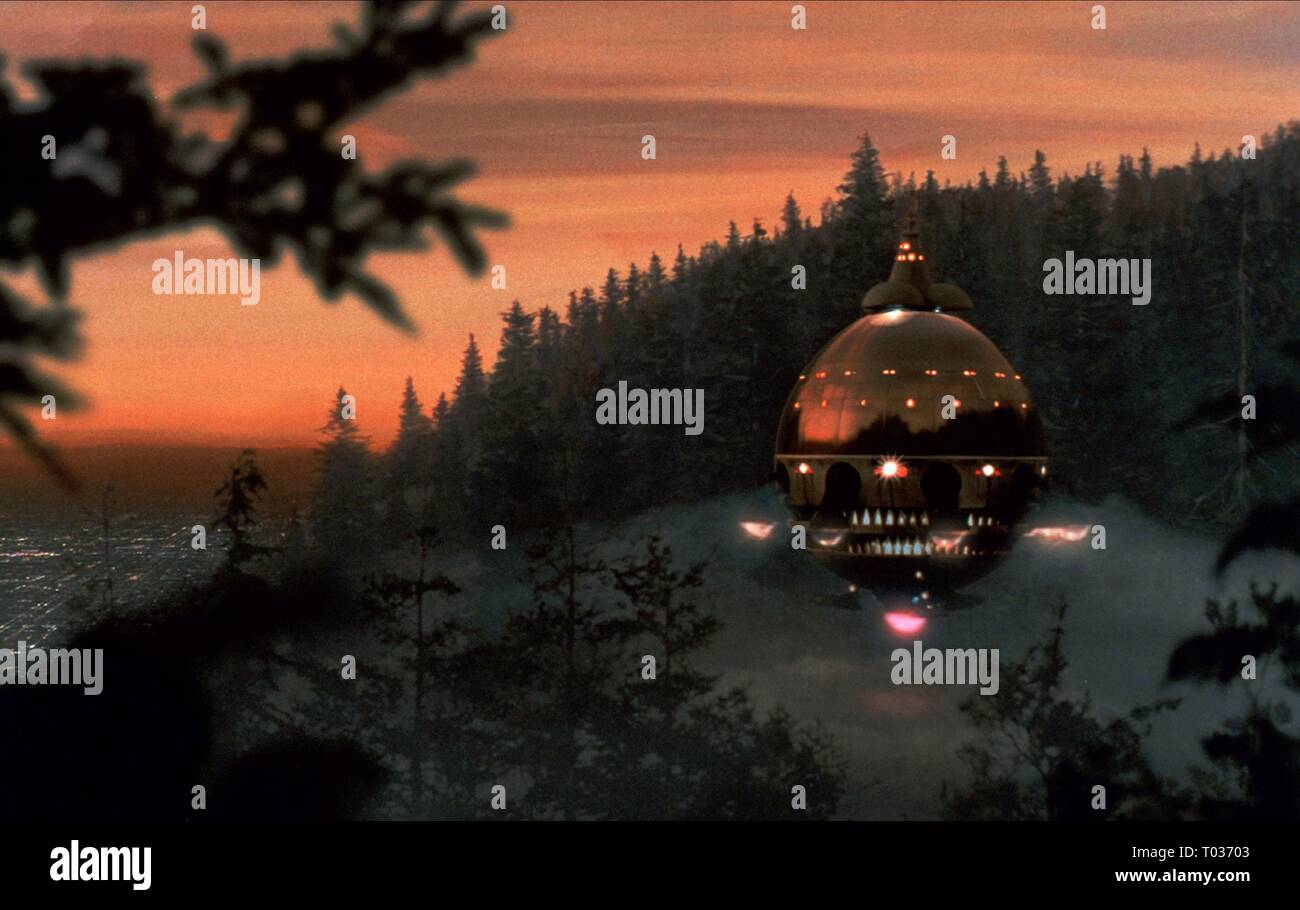 E.t. The Extra Terrestrial High Resolution Stock Photography and Images ...