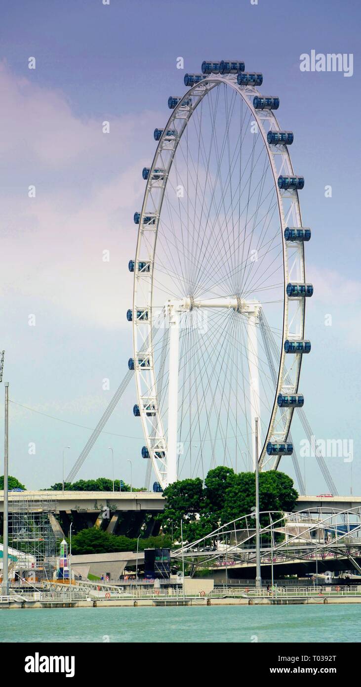 SINGAPORE, SINGAPORE—MARCH 2016: Giant ferries wheel at Singapore’s ...