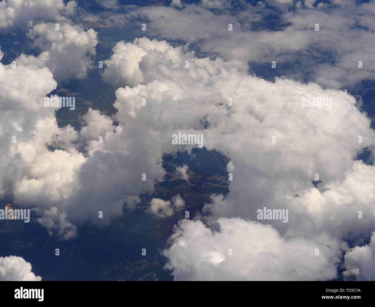 Atlanta airport aerial hi-res stock photography and images - Alamy