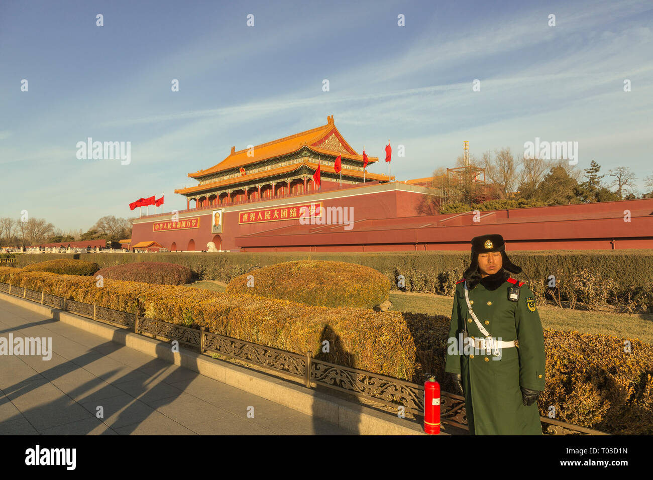 Guards at the Tiananmen square in Beijing, China Stock Photo - Alamy