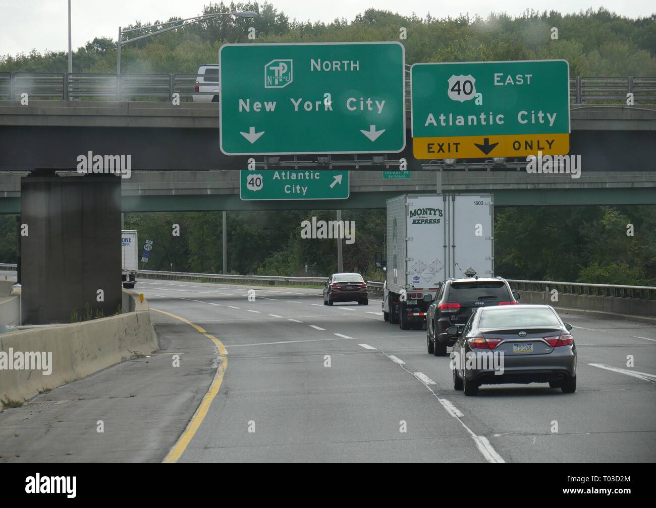 NEW YORK CITY, USA—SEPTEMBER 2017: Directional signs on an overpass ...