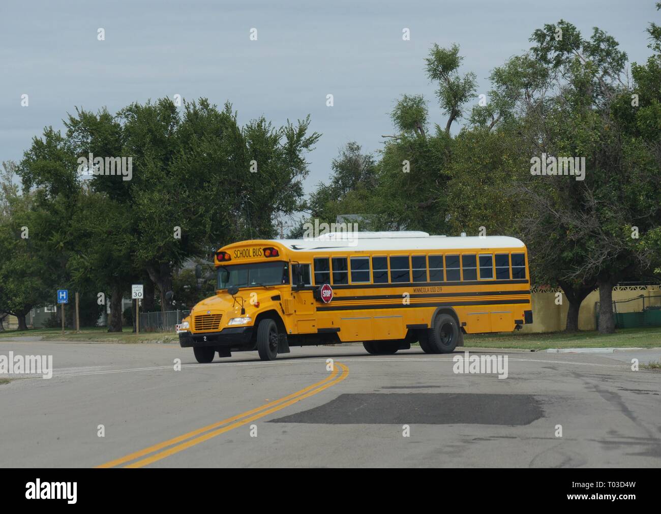 School Bus Pick Up Students High Resolution Stock Photography and ...