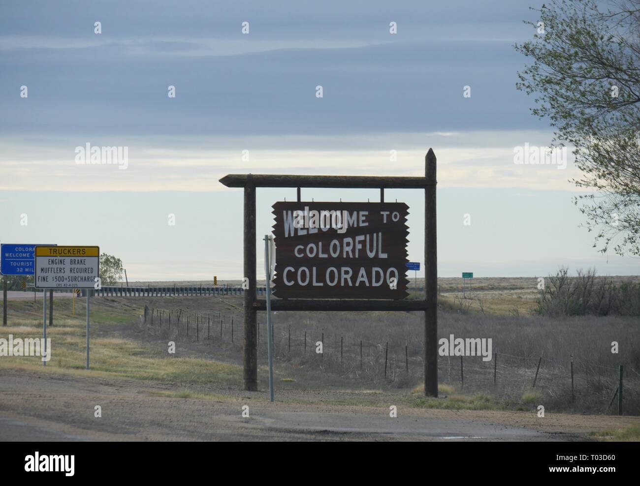 Colorado border with kansas hi-res stock photography and images - Alamy