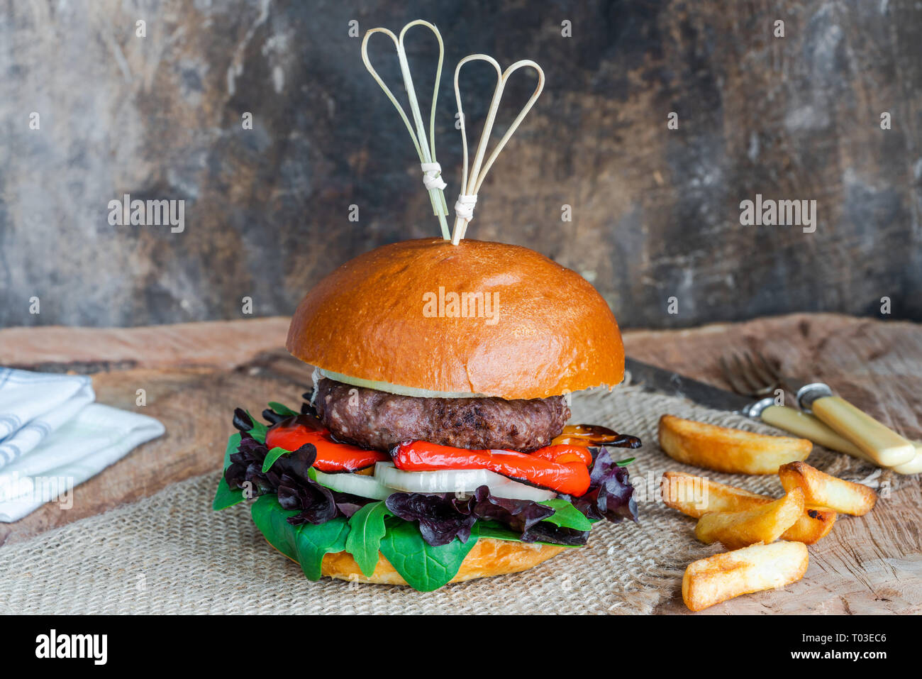 Beef Burger In Brioche Bun High Resolution Stock Photography and Images ...