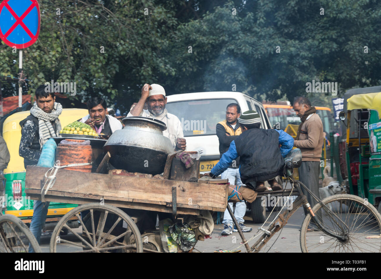 Indian street life Stock Photo - Alamy