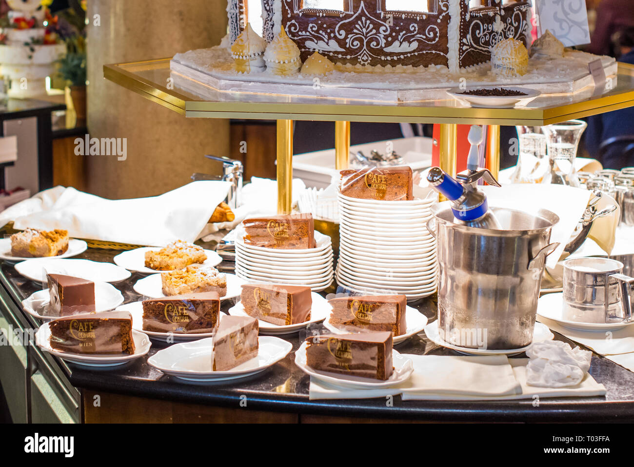 Cafe cakes hi-res stock photography and images - Alamy